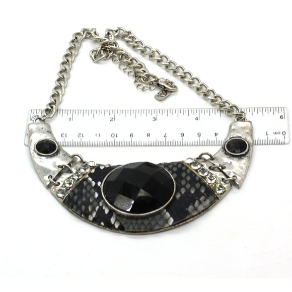 Yousi | Jewelry | Yousi Vintage Statement Bib Necklace Black Animal ...